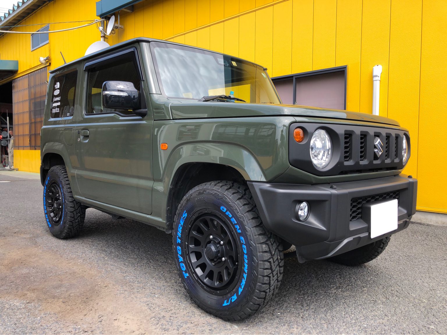 新型ジムニー、2インチリフトアップ！ （JB64 比較写真有り） | カスタムカー製作、新車・中古車販売 - 株式会社ブル